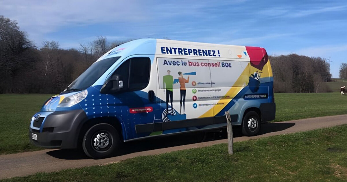 Nouveau look pour le BGE bus de la création d’entreprise